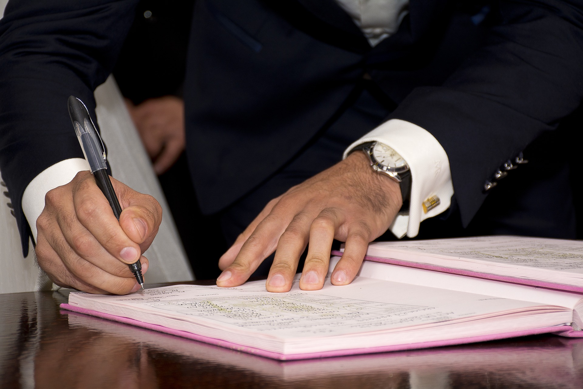 Professional Arabic Linguist & Interpreter Services